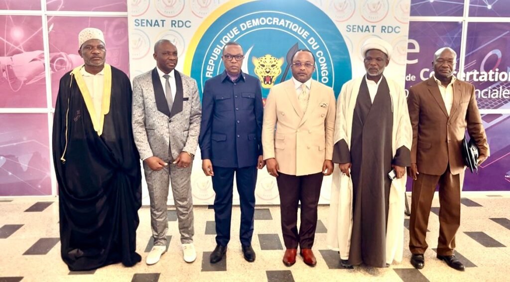 RDC : Le sénateur Jean-Claude Baende, leader de l’opposition ...